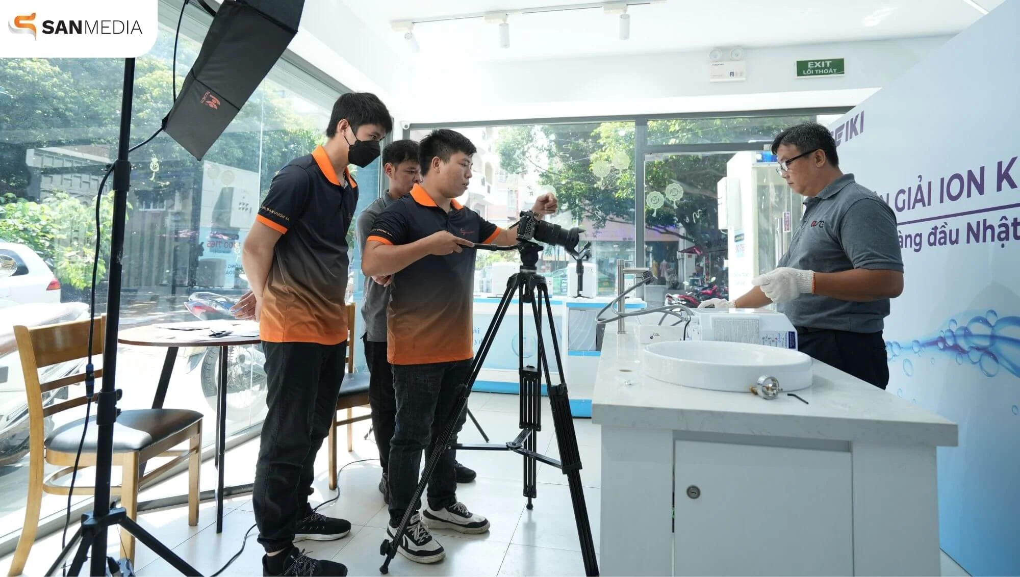 TVC là gì? 9 điều cần biết trước khi sản xuất TVC | bởi Media San | Brands Vietnam